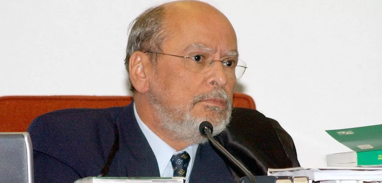 Ex-ministro do STF Sepúlveda Pertence morre em Brasília | WSCOM Ex-ministro do STF Sepúlveda Pertence morre em Brasília | WSCOM